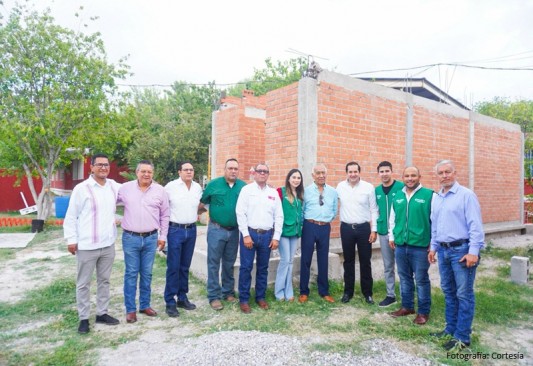 Diputado Guillermo Ruiz supervisa obra de construcción de aula en la ...